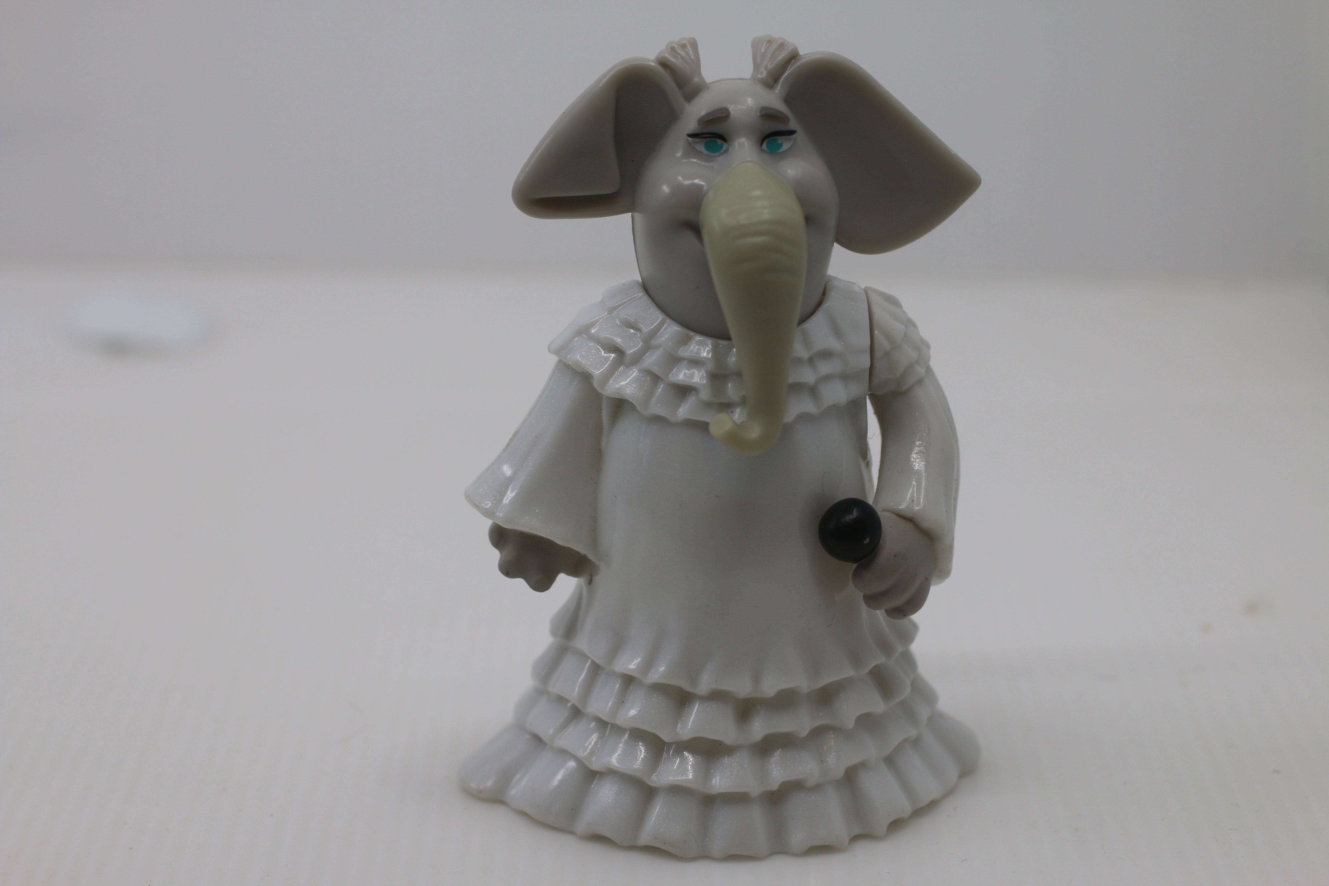 Sing Meena Elephant McDonald's ILLUMINATION SING 2 kids toy 2021 figur ...